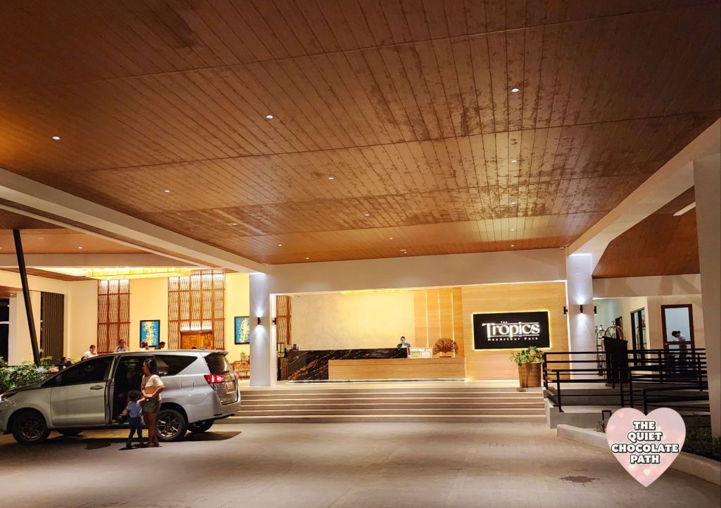 A Tropical Dinner at The Tropics at MacArthur Park – The Quiet ...